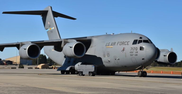 37 Types of Planes that Rule the Sky (With Photos)